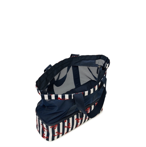 No Boundaries | Bags | No Boundaries Zip Bottom Beach Tote Handbag ...